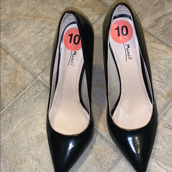 Anne Michelle | Shoes | Anne Michelle Black Pumps | Poshmark